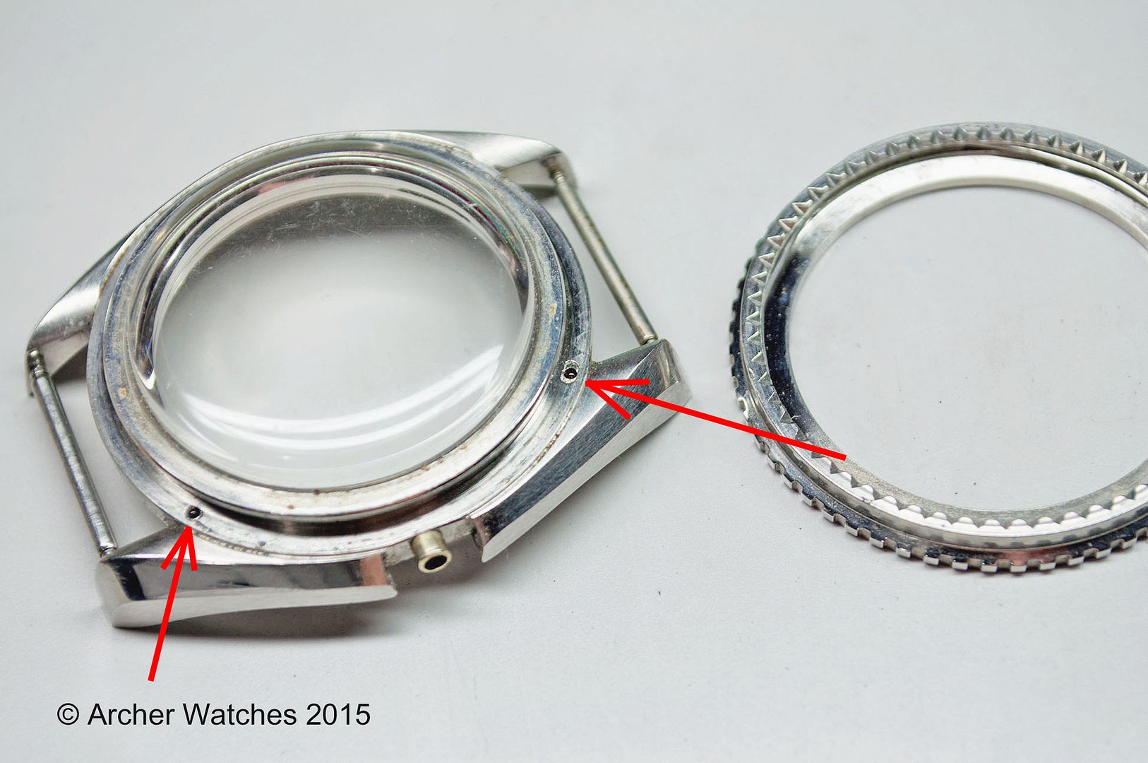 How does the retainer of the bezel of an Omega 166.024 (the part ...