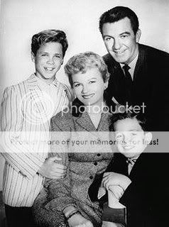 Barbara Billingsley AKA June Cleaver Passed away at 94 | TFW2005 - The ...