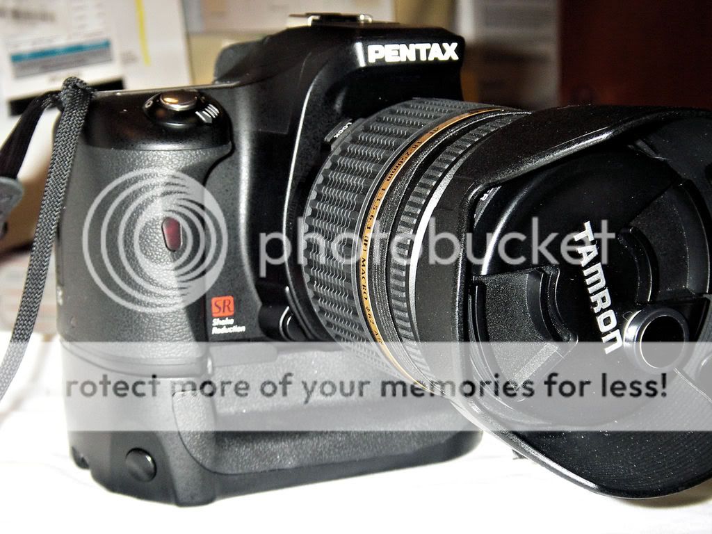 Dicain Vertical Shutter Grip Review: Pentax SLR Talk Forum: Digital ...